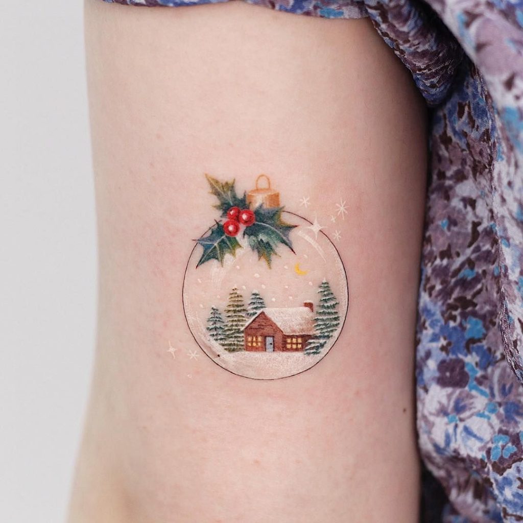 Christmas Tattoo: Meaning, Design Ideas & Best Inspirations for 2025